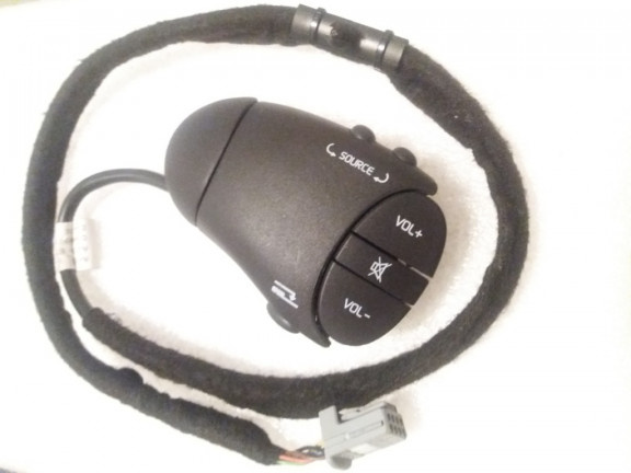 Comenzi volan / radio Logan MCV Sandero Duster Clio 2 Master .Nou si ...