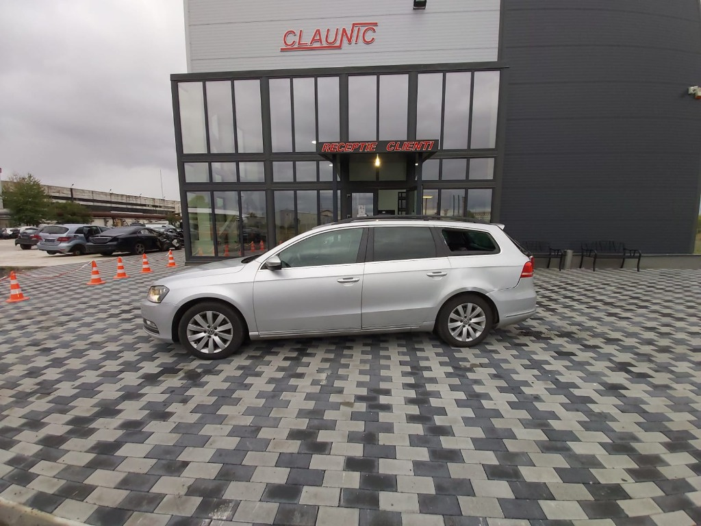 Dezmembram VW Passat B7 combi 2.0 TDI CFFB, cutie NJK 2012 - #977270029