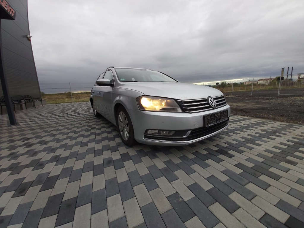 Dezmembram VW Passat B7 combi 2.0 TDI CFFB, cutie NJK 2012 - #977270029