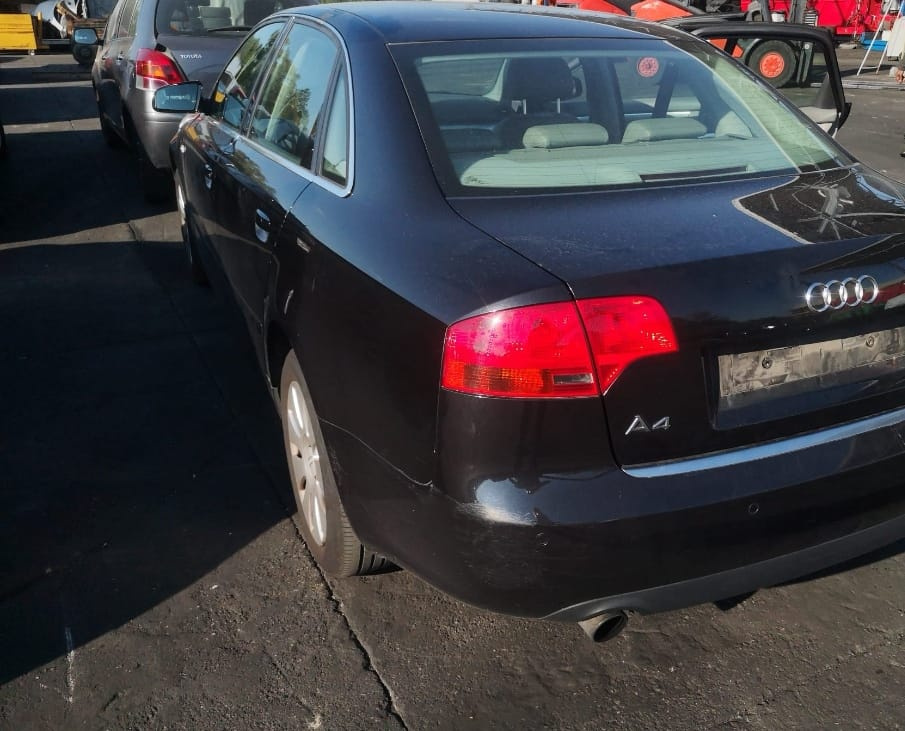 Dezmembrez Audi a4 b7 2.0 benzina tip alt an 2006 - #530172966