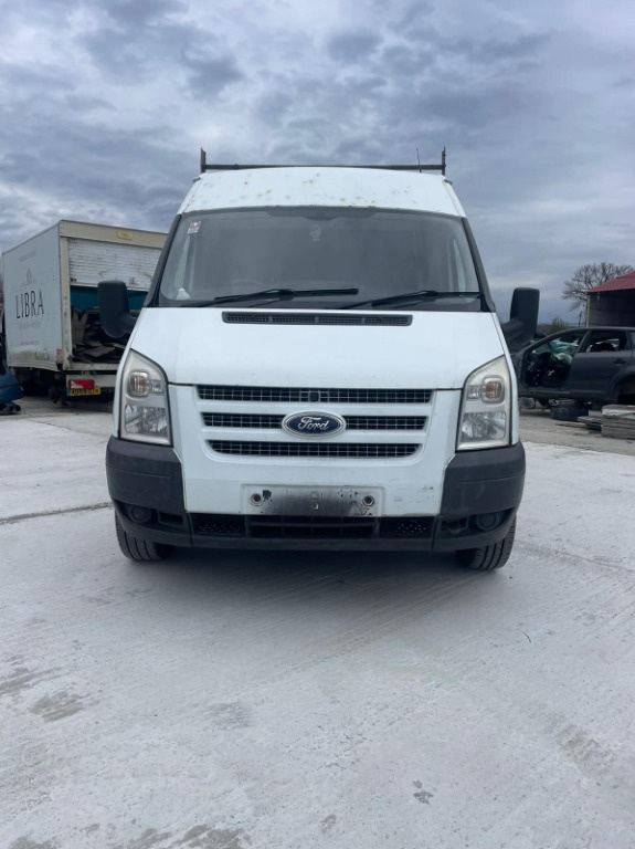 Dezmembrez ford transit 2012 6 locuri, 2.2diesel CYRB cutie 6 trepte ...