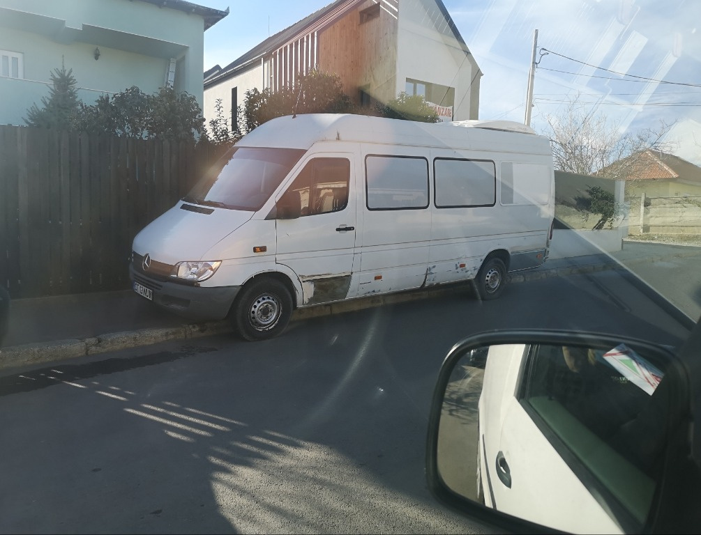 Dezmembrez mercedes sprinter 2001 313 motor perfect si injectie la ...