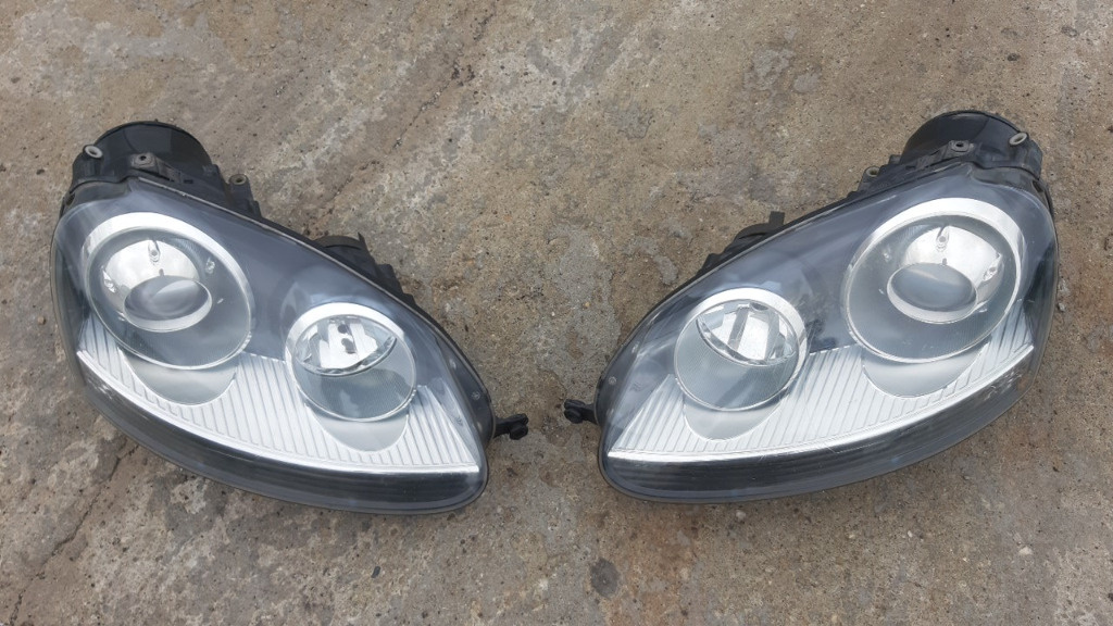 Far dreapta golf 5 xenon noi si sh de vanzare - TU alegi prețul!