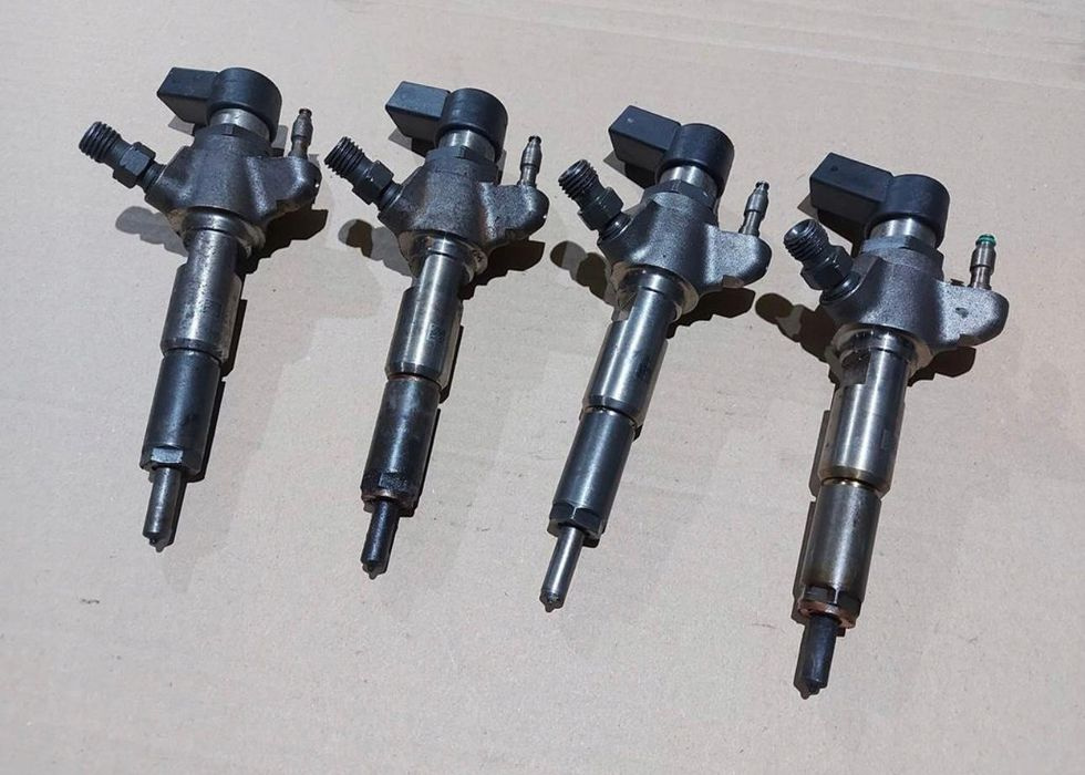 Injector Citroen c5 1.6 HDI 9674973080 sh de vanzare cu garantie si ...