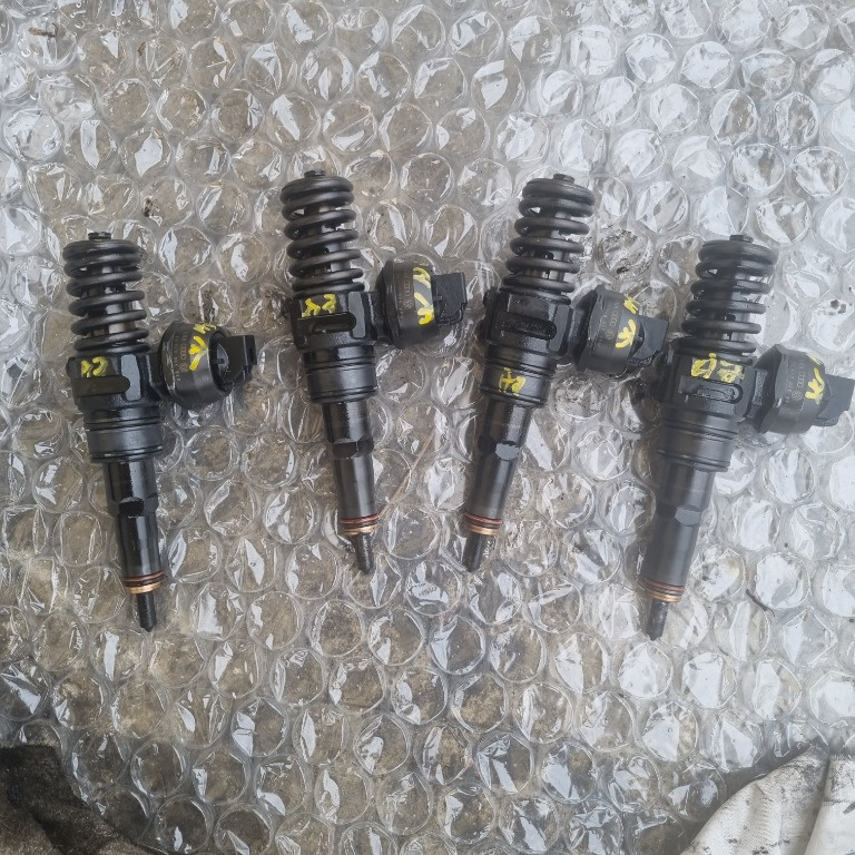 Injector SEAT IBIZA 6L ,motor:1.9 TDI,cod motor:ATD,cod:038 130 073 AJ ...