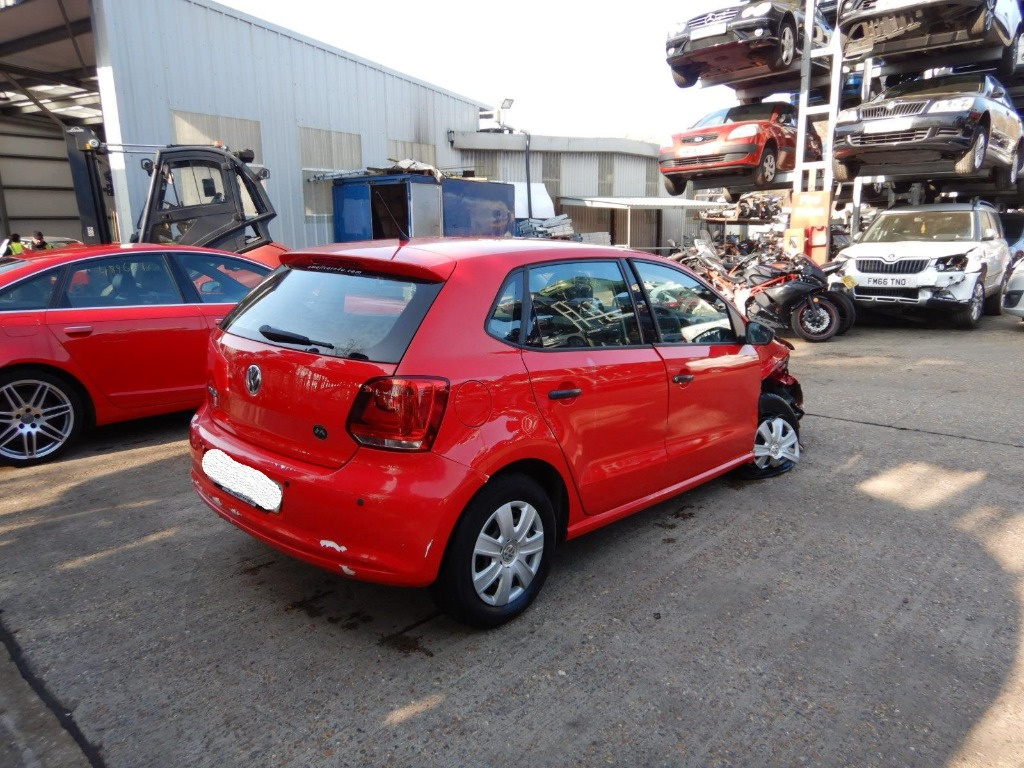 Interior complet Volkswagen Polo 6R 2013 HATCHBACK 1.2 i sh de vanzare ...