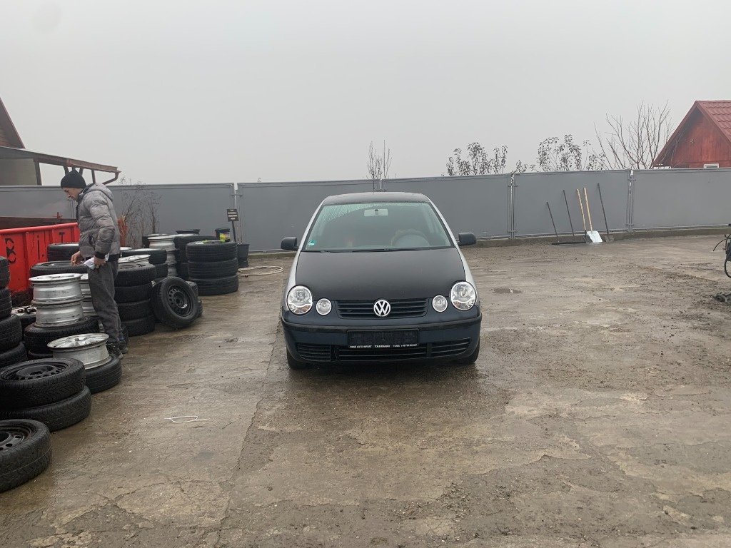 Interior complet Volkswagen Polo 9N 2002 hatchback 1200 benzina ...