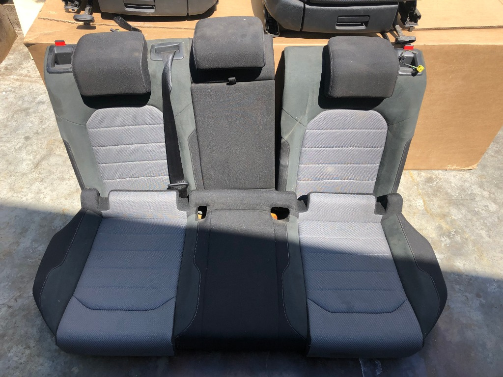 Interior Volkswagen Golf 7 R-line - #869478573