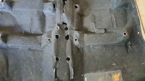 Mocheta podea interior Suzuki Ignis 2019 - #119576381