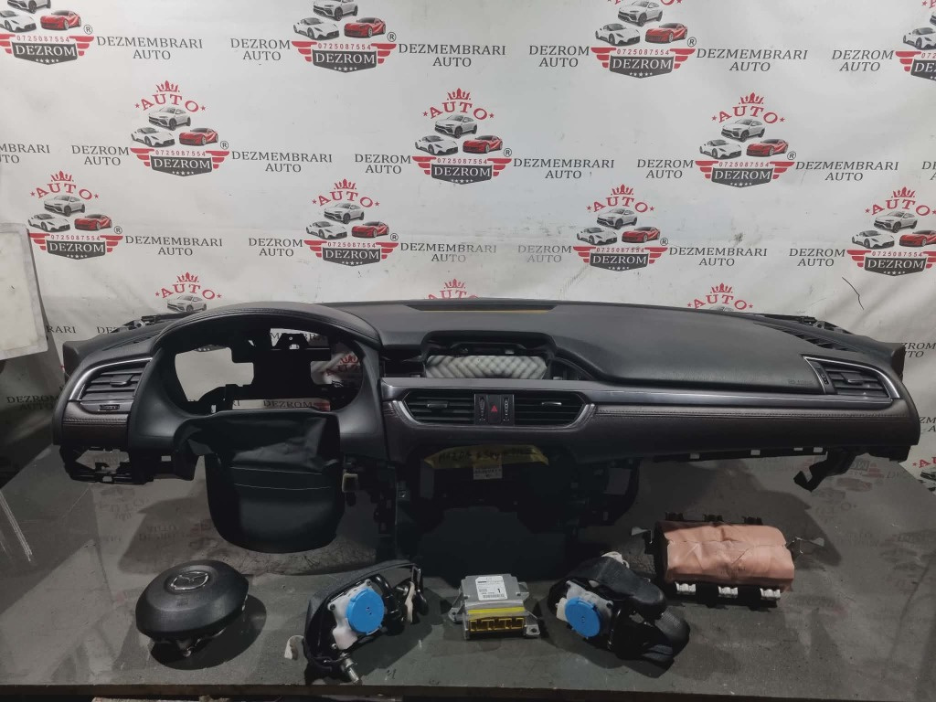 Plansa bord GMG56035002 Mazda 6 GJ Break Facelift 2.2 SkyActive 184 cai ...