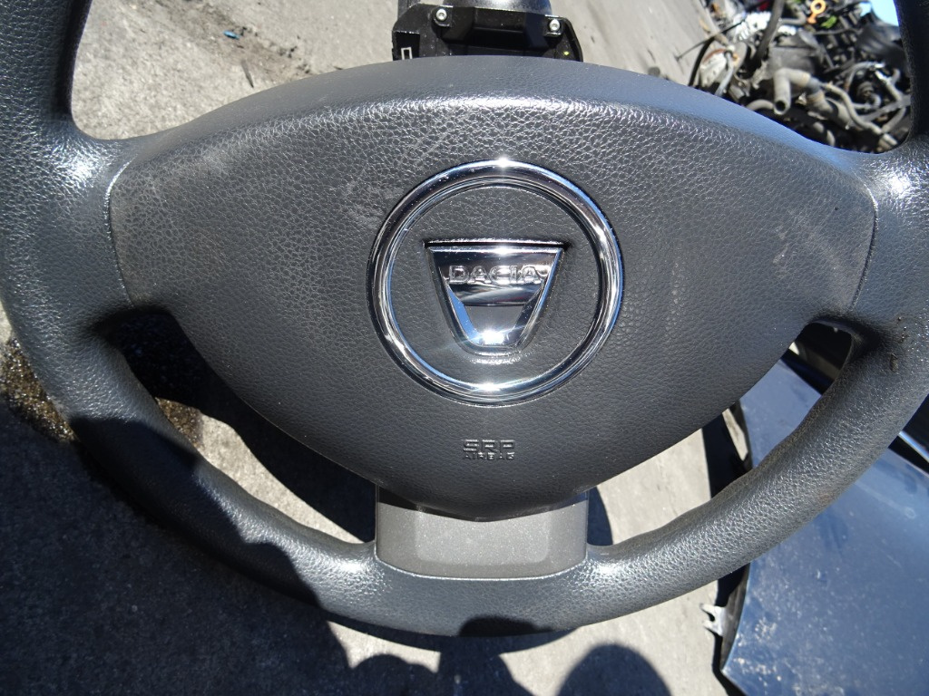 Plansa de bord Dacia Logan 2 din 2014 cu airbag volan si pasager ...
