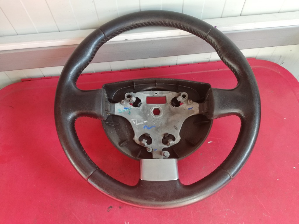 Volan piele Ford Fiesta Mk5 facelift sh de vanzare cu garantie si retur ...